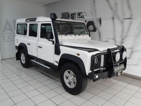 Used Land Rover Defender 110 2.5 TD5 CSW for sale in Gauteng - Cars.co ...