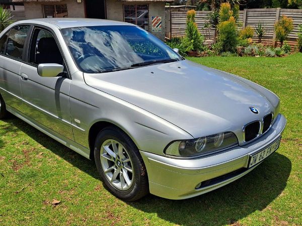 Used BMW 5 Series 525i Auto for sale in Gauteng - Cars.co.za (ID::9096603)