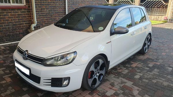 Used Volkswagen Golf VI GTI 2.0 TSI for sale in Gauteng - Cars.co.za ...