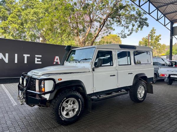 Used Land Rover Defender 110 2.2D Station Wagon for sale in Gauteng ...