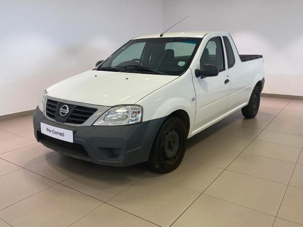 Used Nissan NP200 1.6 A/C Safety Pack for sale in Western Cape - Cars ...