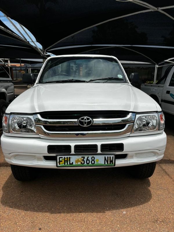 Used Toyota Hilux 3000 KZ-TE Raider Raised Body Single-Cab for sale in ...