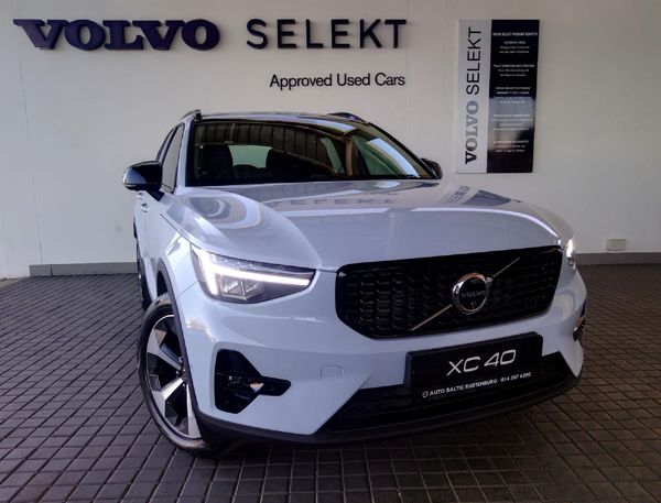 Used Volvo XC40 B4 Plus Dark Geartronic Mild-Hybrid for sale in North ...