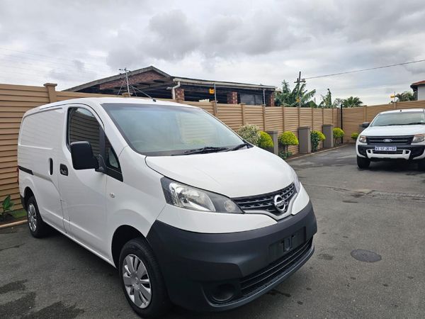 Used Nissan NV200 1.6i Visia Panel Van for sale in Kwazulu Natal - Cars ...