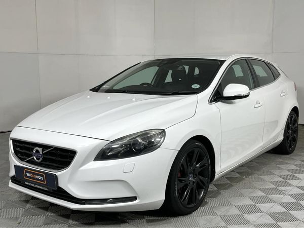 Used Volvo V40 T4 Elite for sale in Western Cape - Cars.co.za (ID::9447852)