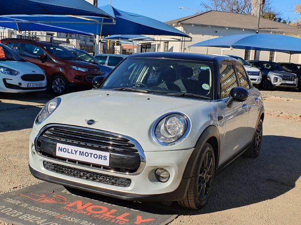 Used MINI Hatch Cooper 5-dr Auto for sale in Gauteng - Cars.co.za (ID ...