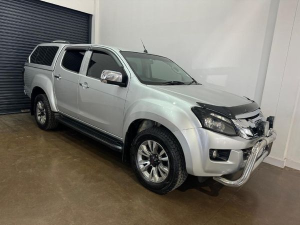 Used Isuzu KB 300 D-Teq LX Double-Cab for sale in Kwazulu Natal - Cars ...