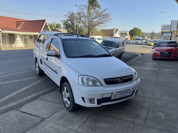 Used Opel Corsa Utility 1.8 Sport for sale in Kwazulu Natal - Cars.co ...