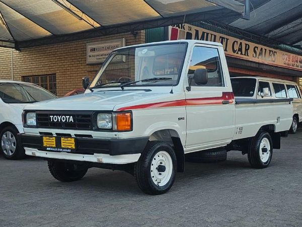 Used Toyota Stallion 1500 SR5 Single-Cab for sale in Gauteng - Cars.co ...