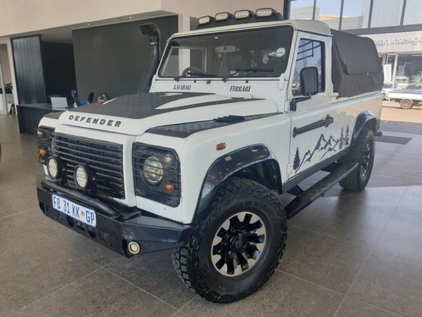 Used Land Rover Defender 110 2.5 TD5 Single-Cab for sale in Gauteng ...