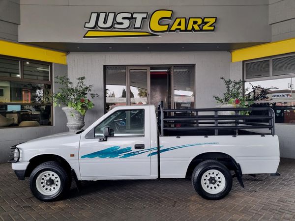 Used Isuzu KB 200 SWB LE for sale in Gauteng - Cars.co.za (ID::9724469)
