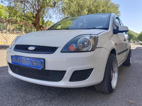 Used Ford Fiesta 1.4i 5-dr for sale in Gauteng - Cars.co.za (ID::9753190)