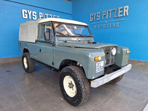 Used Land Rover Defender 110 Tdi Single-Cab for sale in Gauteng - Cars ...