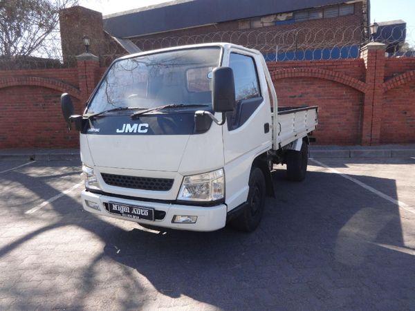 Used JMC Carrying 2.8 TDi 1.6-ton Lux 95kW SWB Dropside for sale in ...