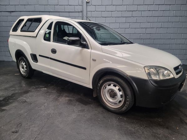 Used Opel Corsa Utility 1.8i Club for sale in Eastern Cape - Cars.co.za ...