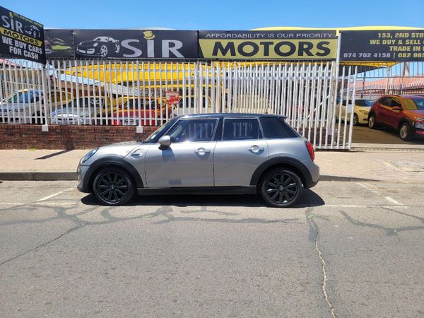 Used MINI Hatch One 1.5T Auto for sale in Gauteng - Cars.co.za (ID ...