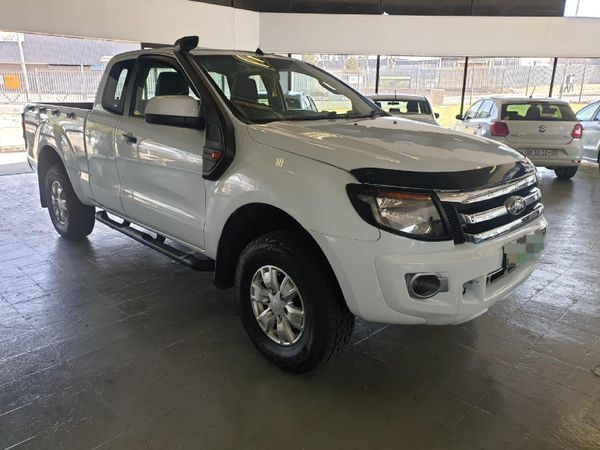 Used Ford Ranger 3.2 TDCi XLS 4x4 SuperCab for sale in Gauteng - Cars ...