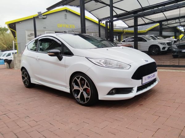 Used Ford Fiesta ST 200 1.6 EcoBoost 3-dr for sale in Gauteng - Cars.co ...