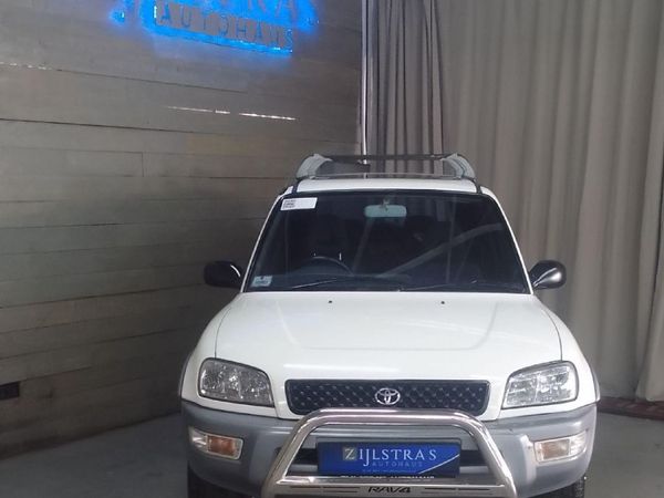 Used Toyota RAV4 2.0 3-dr for sale in Free State - Cars.co.za (ID::9932123)