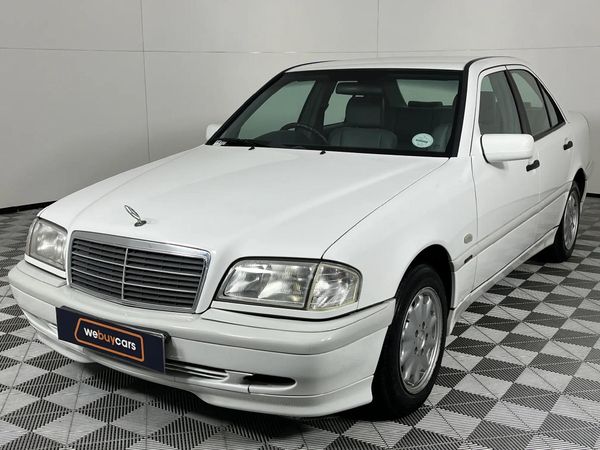 Used Mercedes-Benz C-Class C 180 Classic Auto for sale in Eastern Cape ...
