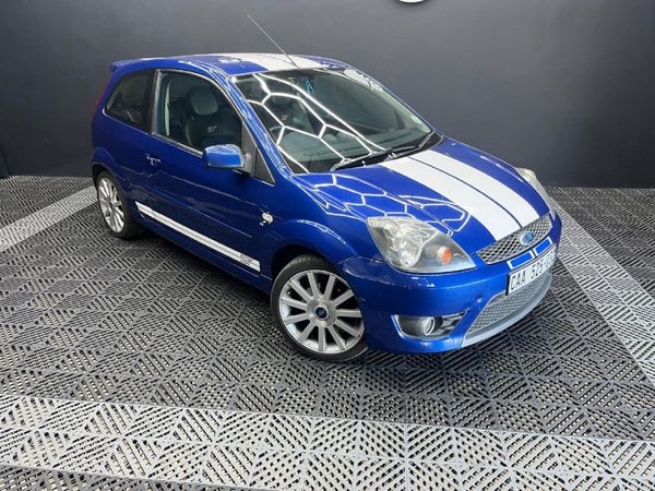 Used Ford Fiesta 2.0i ST150 3-dr for sale in Western Cape - Cars.co.za ...