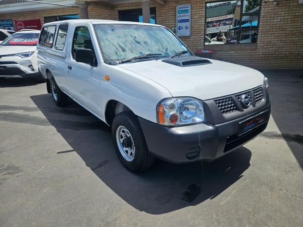 Used Nissan NP300 2.5tdi l.wb with aircon for sale in Kwazulu Natal ...