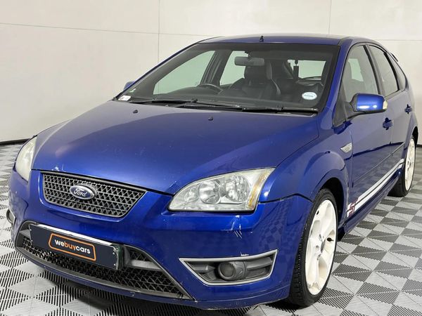 Used Ford Focus 2.0 Si 5-dr for sale in Gauteng - Cars.co.za (ID::9986226)