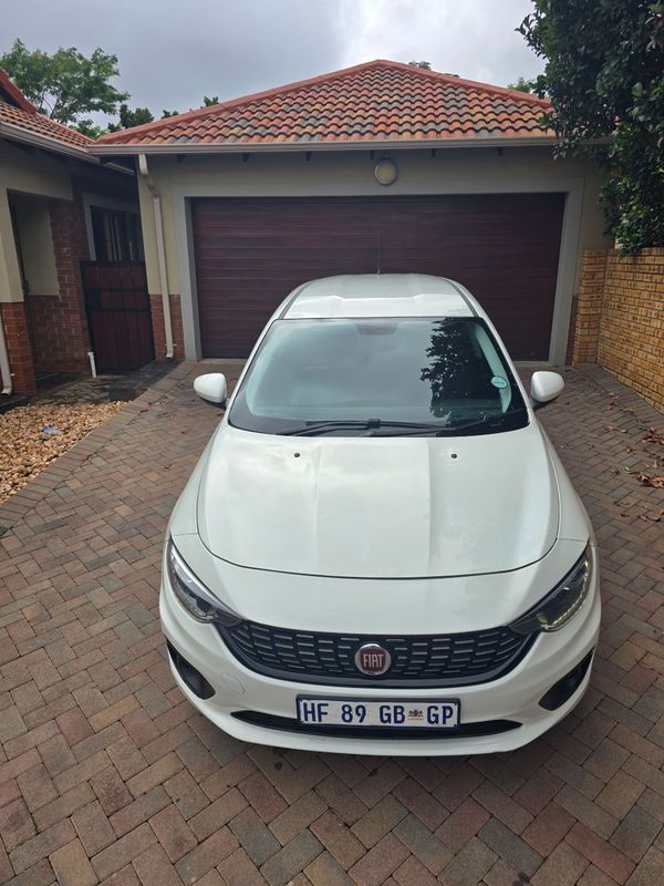 Used Fiat Tipo 1.6 Easy Auto for sale in Gauteng - Cars.co.za (ID ...