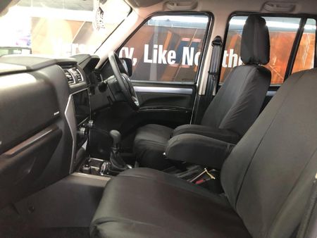 Used Mahindra Pik Up 2.2 mHawk S11 Dew 4x4 Auto Double-Cab for sale in ...