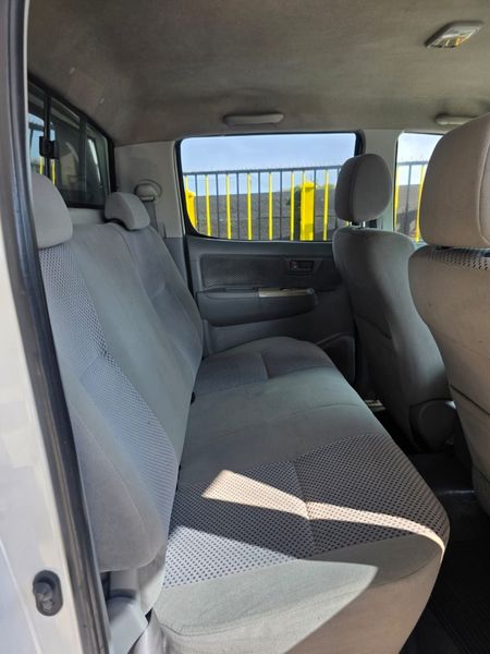 Used Toyota Hilux 2009 TOYOTA HILUX 2.7 VVTI DOUBLE CAB HI-RIDER - E ...