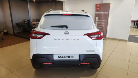 New Nissan Magnite Move 1.0 Visia F/C P/V for sale in Gauteng - Cars.co ...