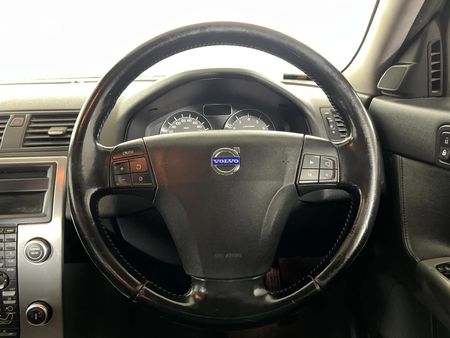 Used Volvo S40 T5 R-Design for sale in Gauteng - Cars.co.za (ID::10634171)