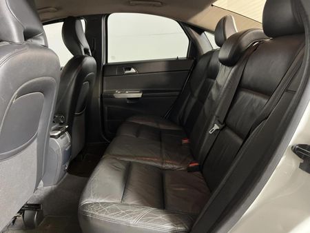 Used Volvo S40 T5 R-Design for sale in Gauteng - Cars.co.za (ID::10634171)