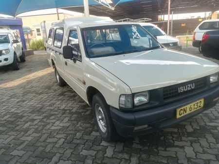 Used Isuzu KB 230 SWB LE for sale in Gauteng - Cars.co.za (ID::10693404)