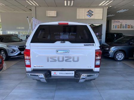 Used Isuzu D-Max 300 LX Double-Cab for sale in Western Cape - Cars.co ...