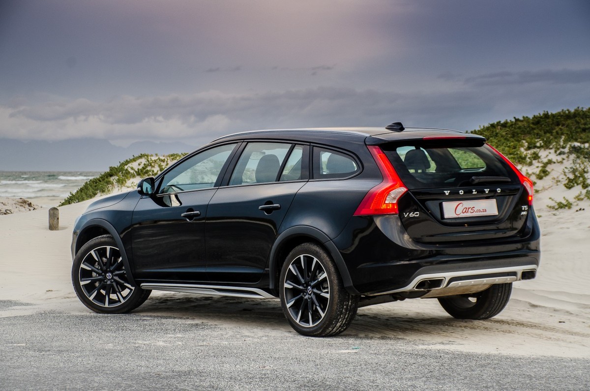 Volvo V60 Cross Country T5 2015 Review Cars co za Volvo V60 Cross Country T5 2015 Review Cars co za