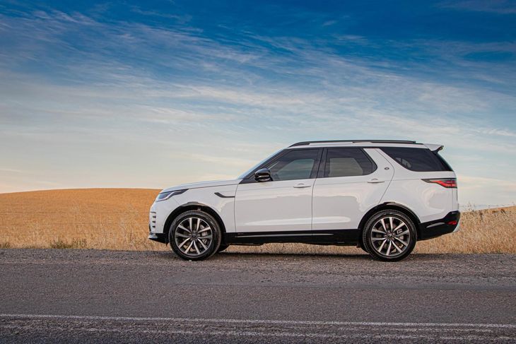 Land Rover Discovery (2021) Review