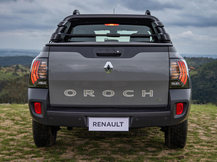 Refreshed Renault Oroch Bakkie Debuts with Turbo Power
