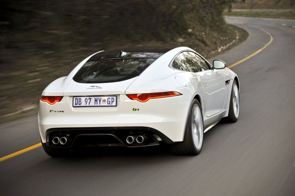 Jaguar F-Type R Coupe (2014) Driven