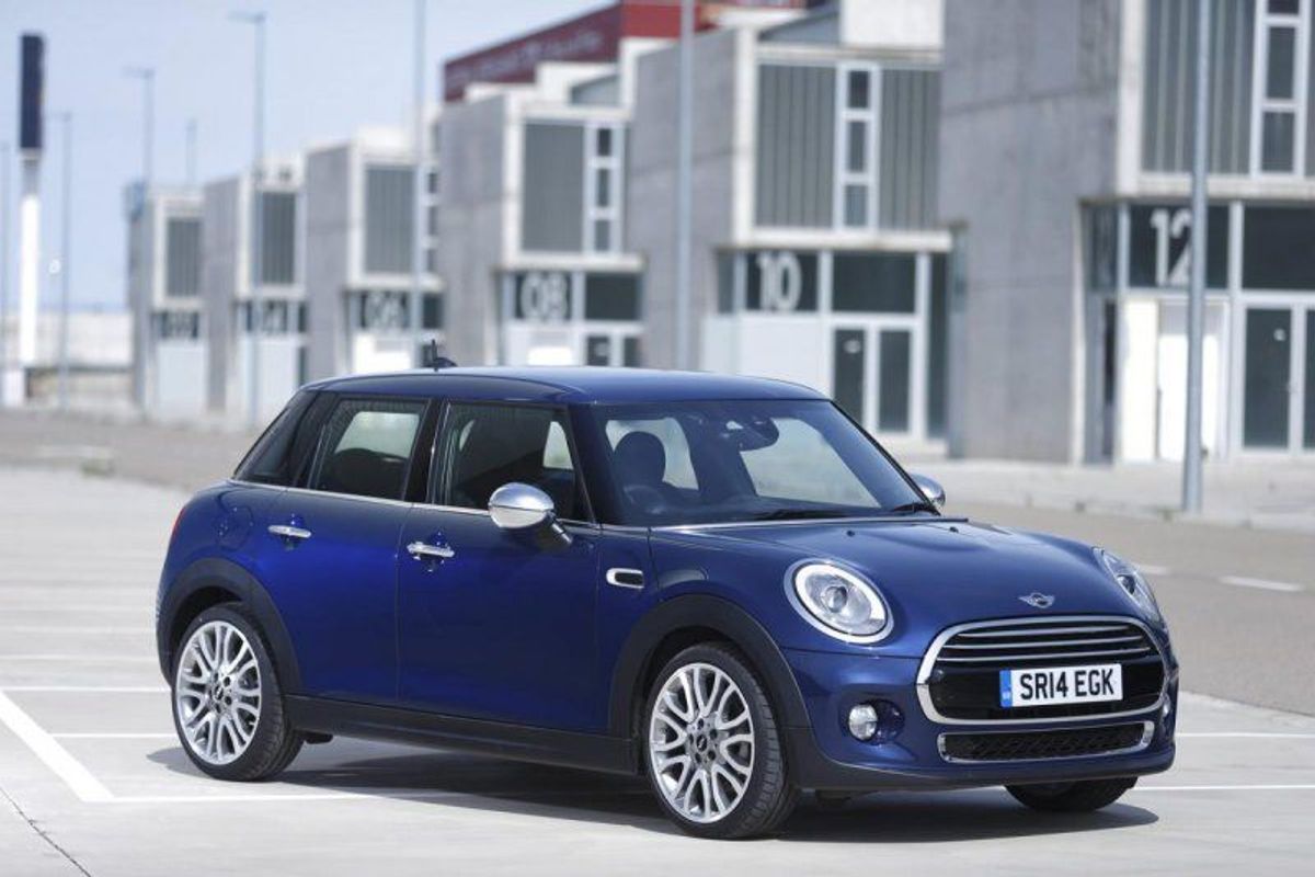 The New MINI 5 Door Unveiled