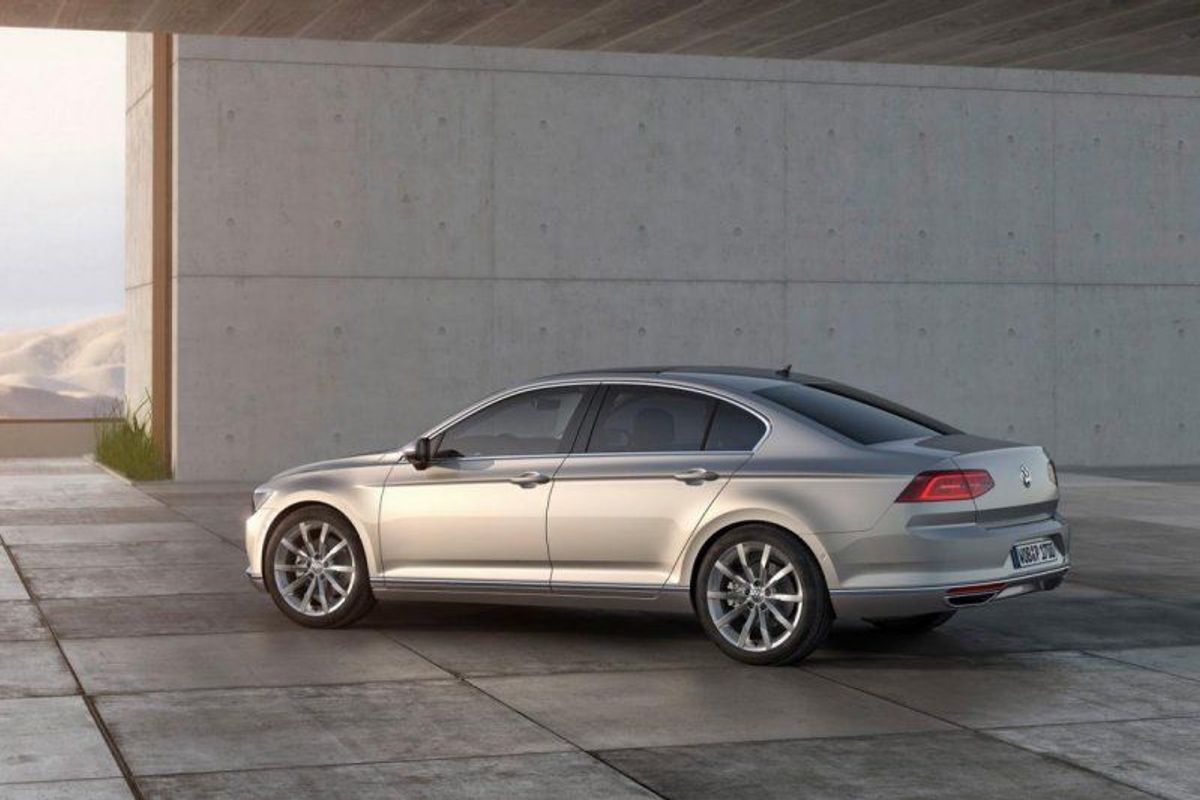 Volkswagen Officially Reveals 2015 Passat