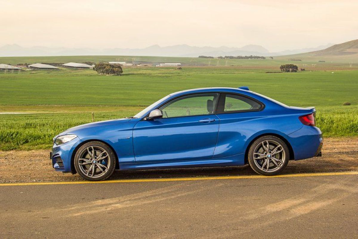 BMW M235i Manual Review (2014)