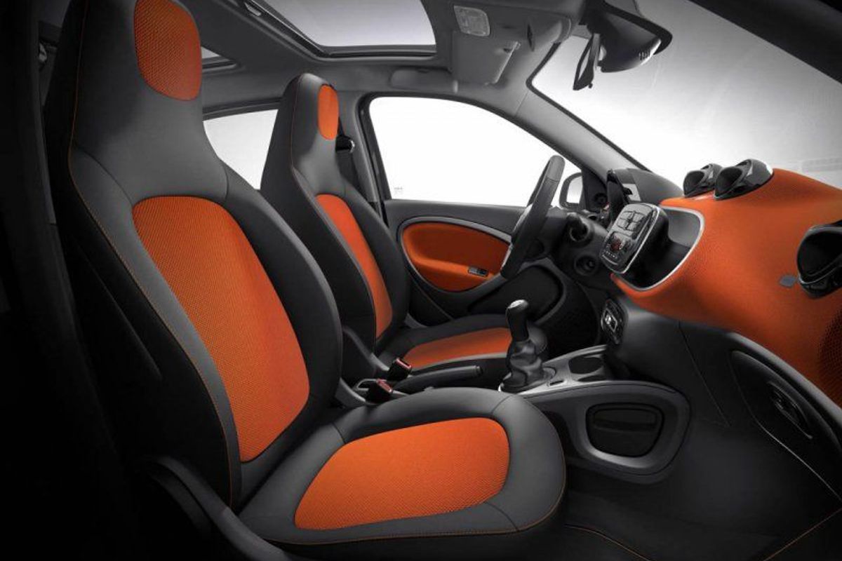 Smart ForFour Edition 1 Revealed