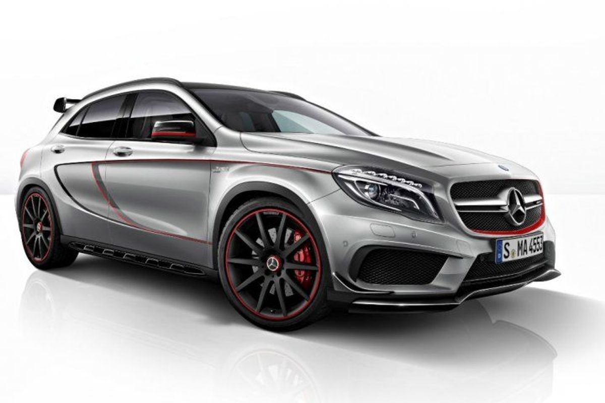 Mercedes-Benz AMG Performance Drive