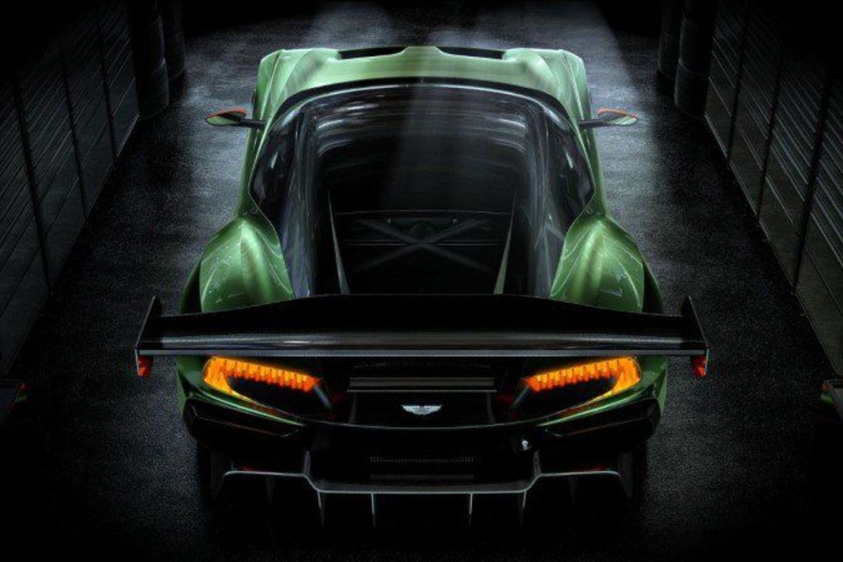 Aston Martin Vulcan - The British Supercar Bombshell