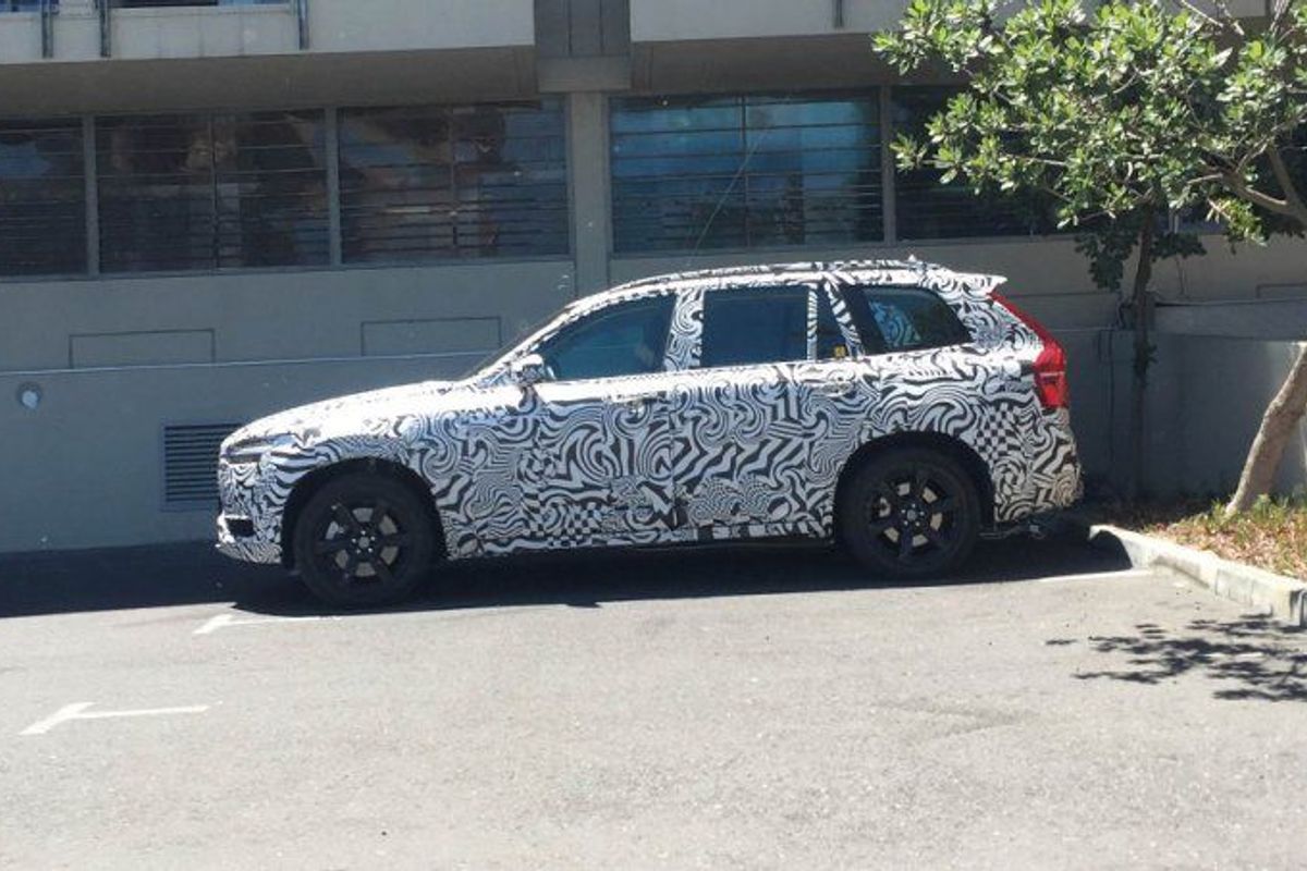 Spotted: 2015 Volvo XC90 Mules in Cape Town