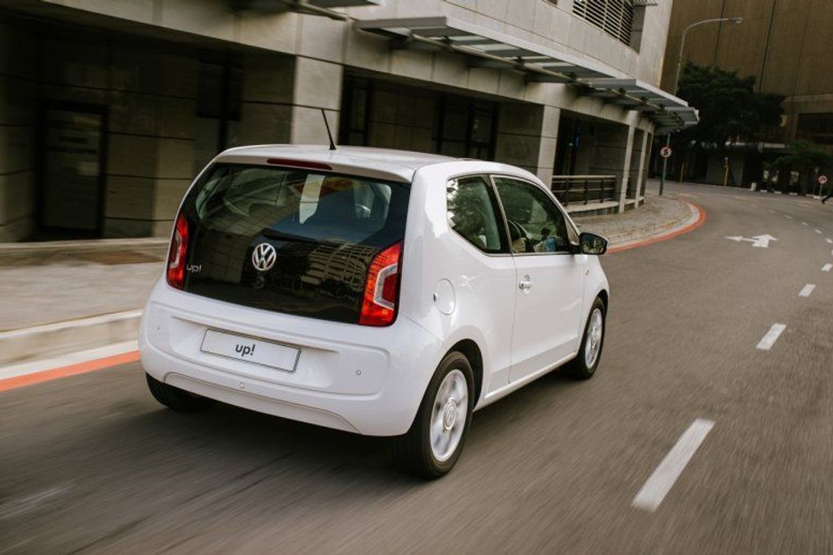 Volkswagen up! (2015) First Drive