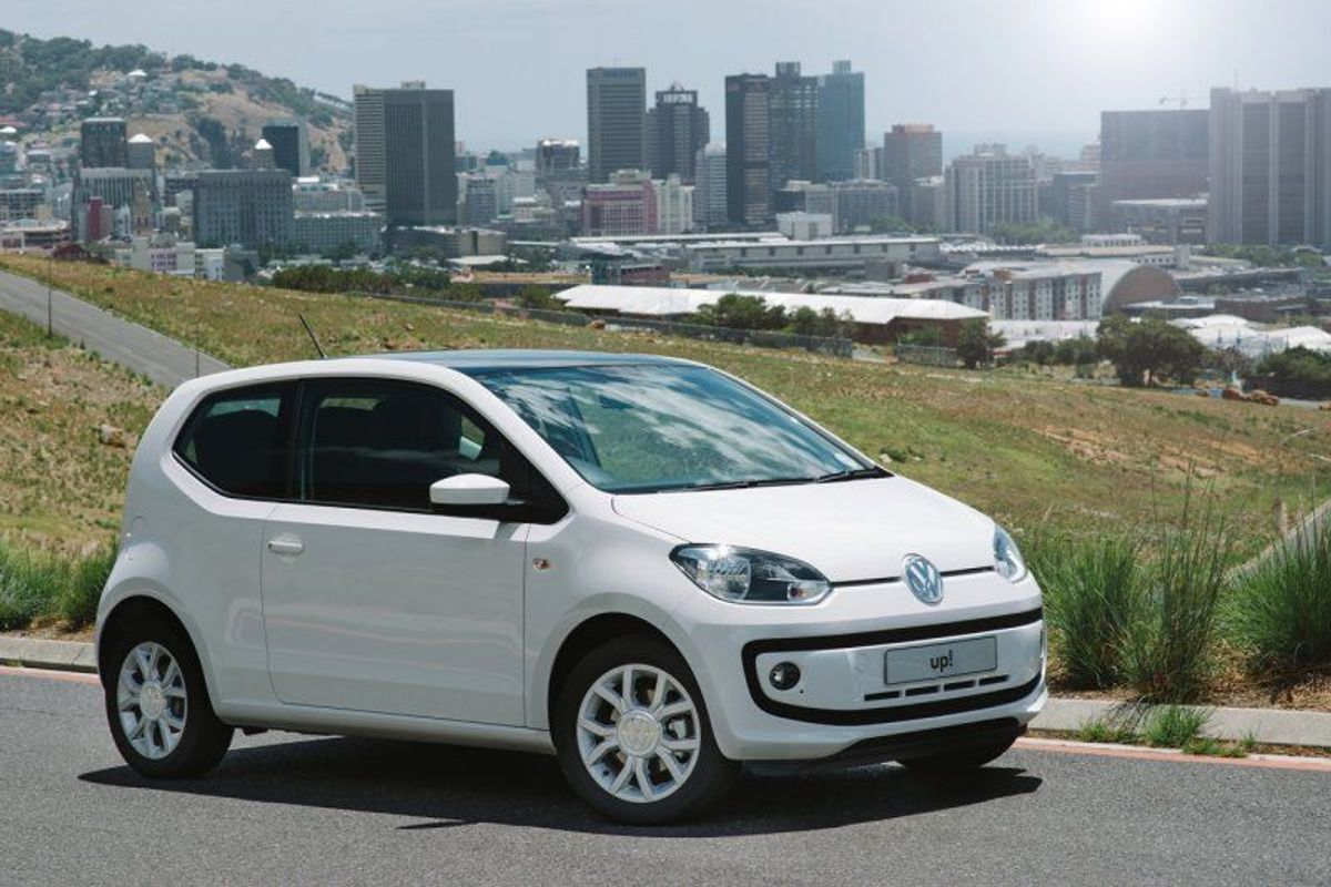 Volkswagen up! (2015) First Drive