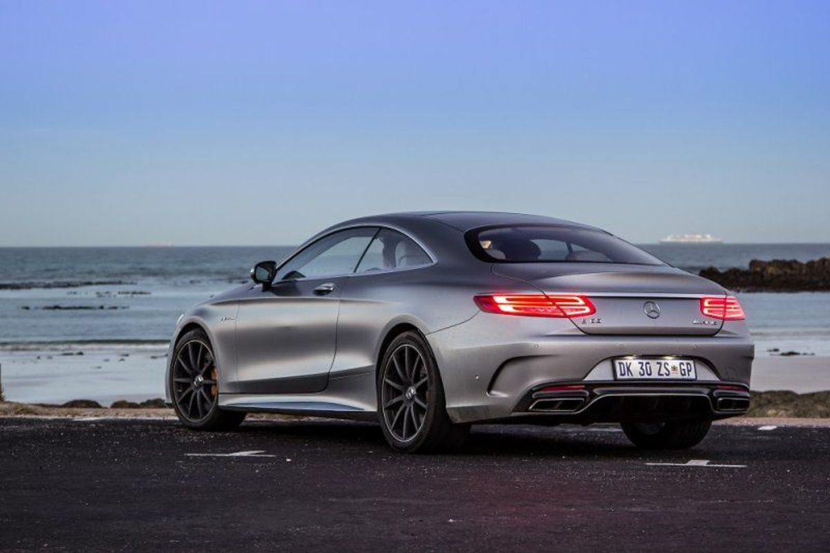 Mercedes S65 AMG Coupe (2015) Review