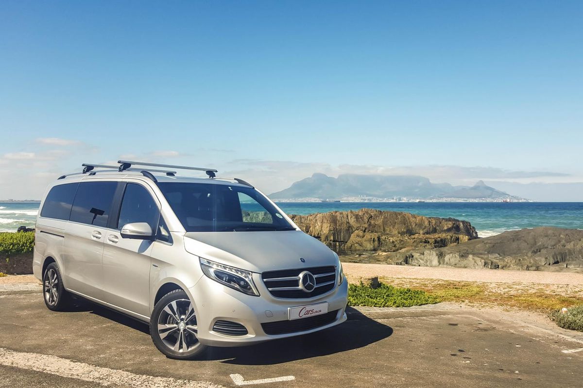 Mercedes-Benz V220 CDI Avantgarde (2015) Review